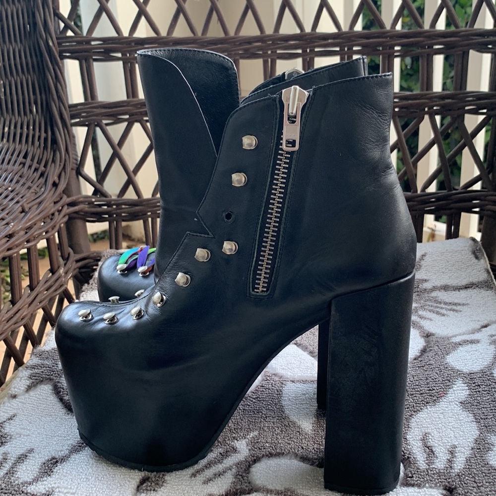 Unif Platform Boots 100% Leather - Gem